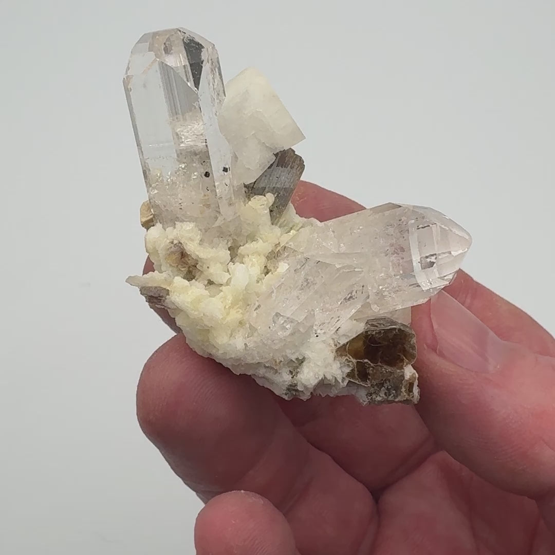 Topaz from Nujiang Valley, China Excellent Mineral Specimen For Sale ...